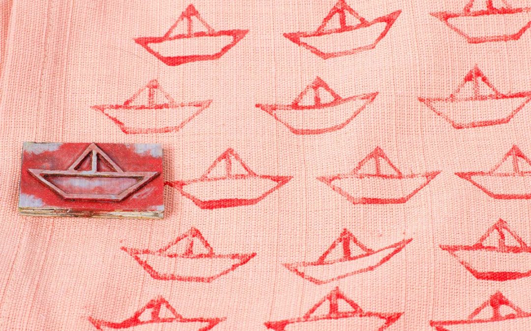 Ten Fun Ways to Make Marks on Fabric - Rebecca Angela